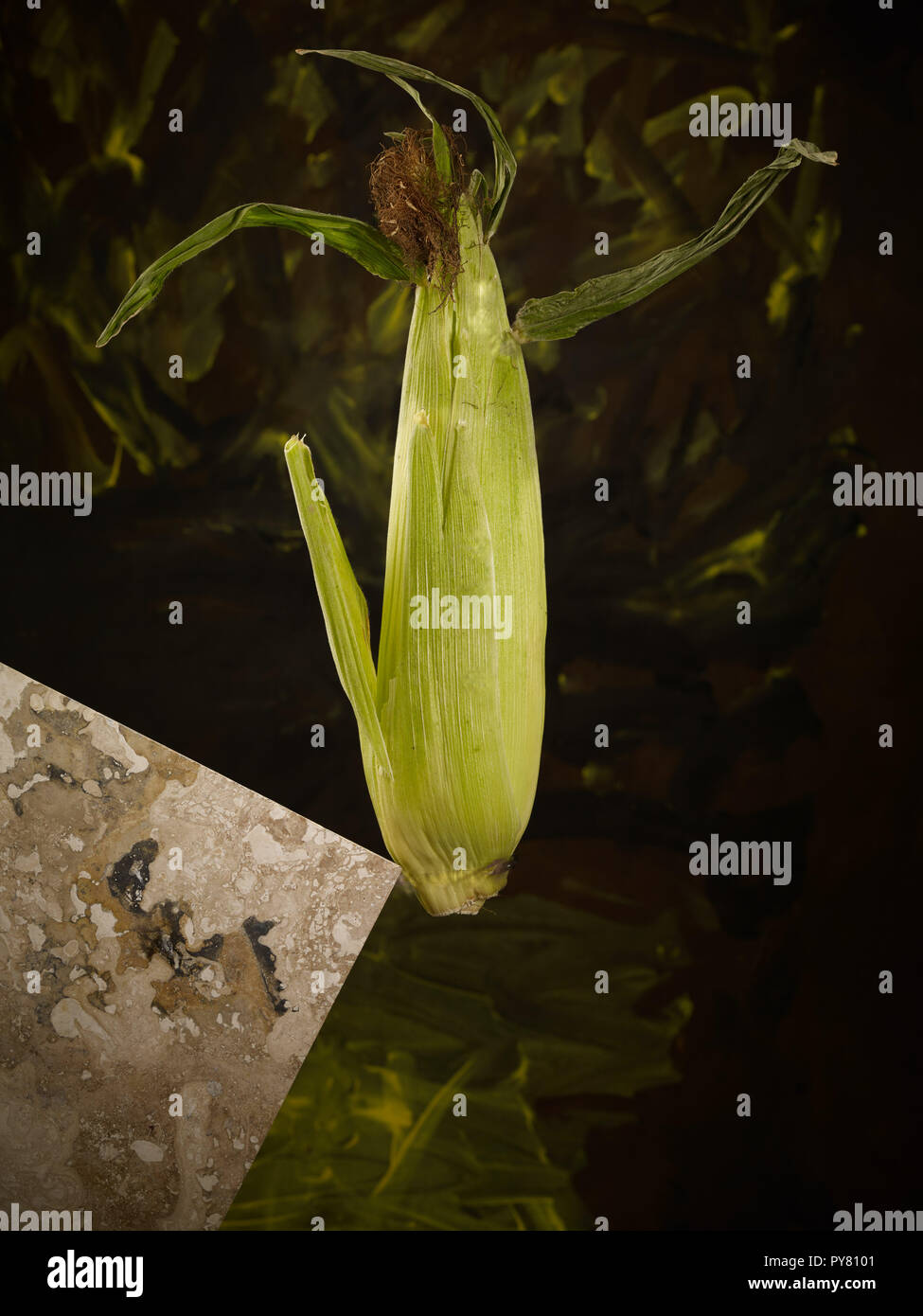 Grinding maize for masa hi-res stock photography and images - Alamy