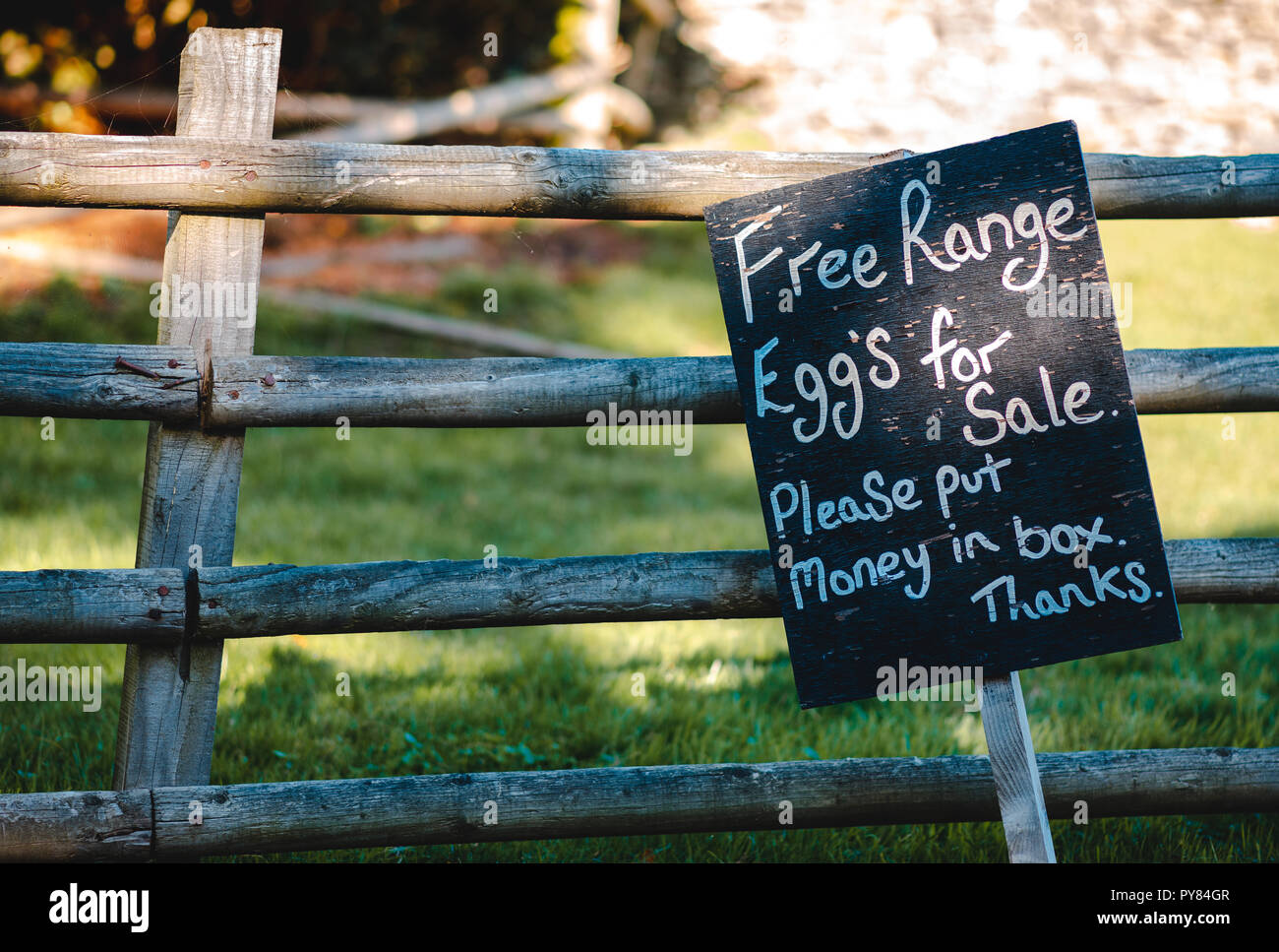 Wooden farm shop sign hi-res stock photography and images - Alamy