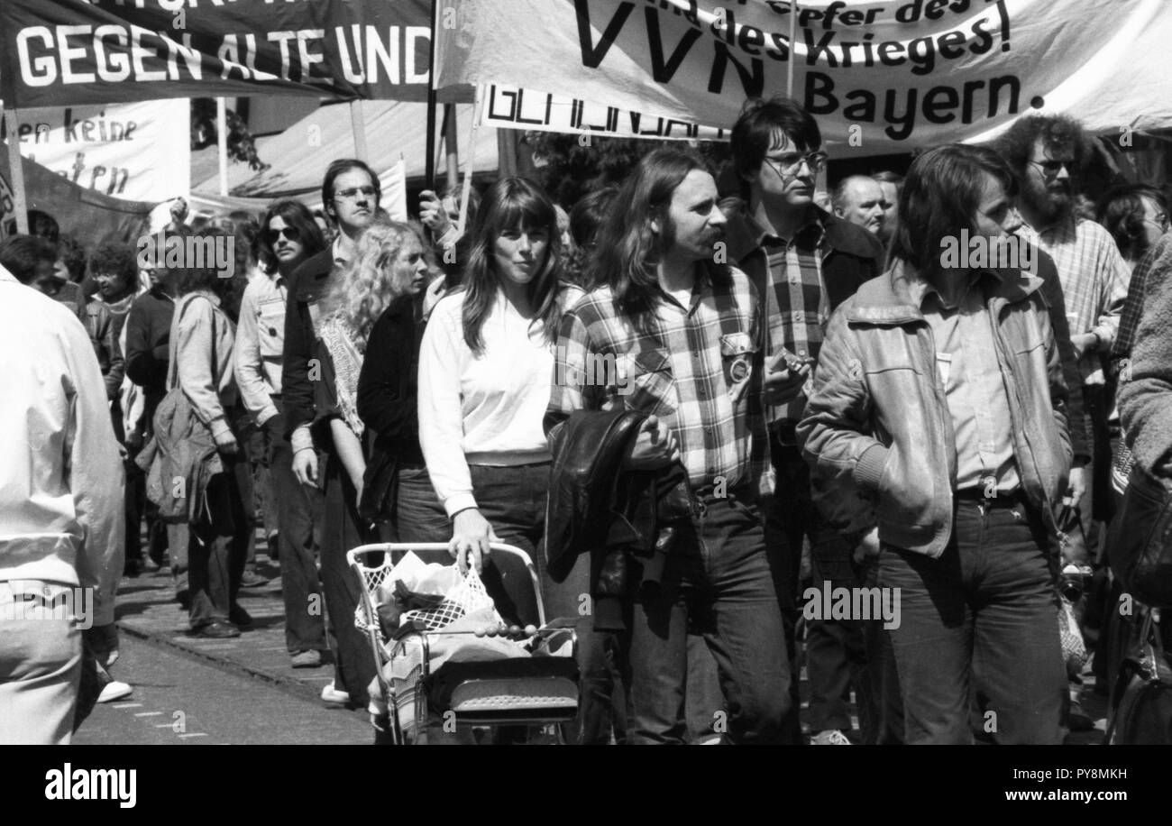 The congress on the 35th anniversary of the end of fascism on 10 May ...
