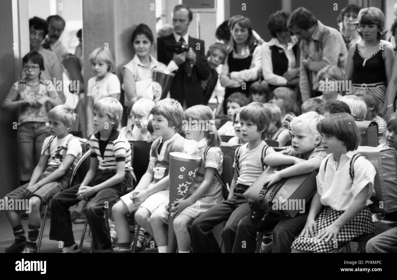 The first day of school at a primary school in Hagen (Germany) on ...