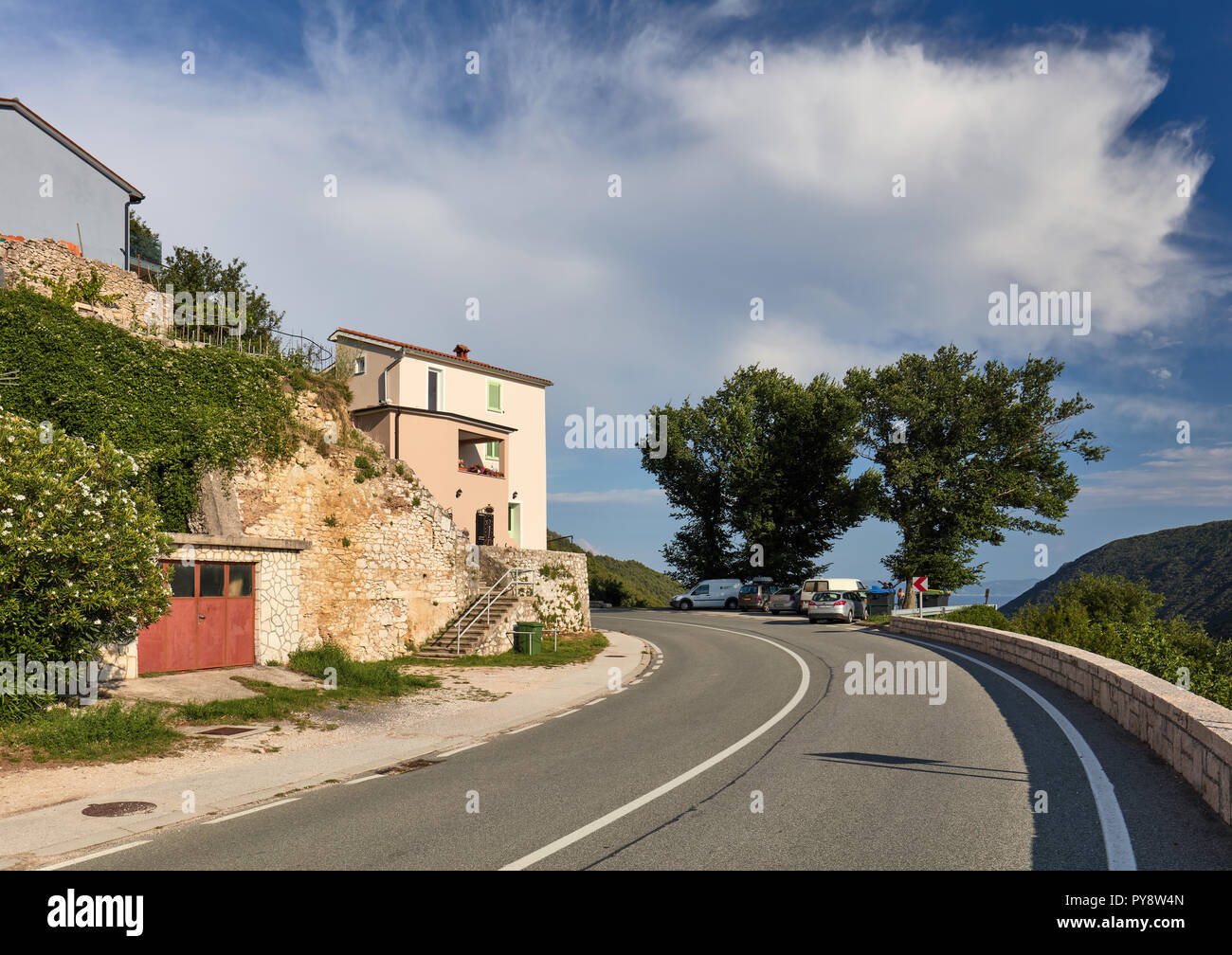 Car turning house hi-res stock photography and images - Alamy
