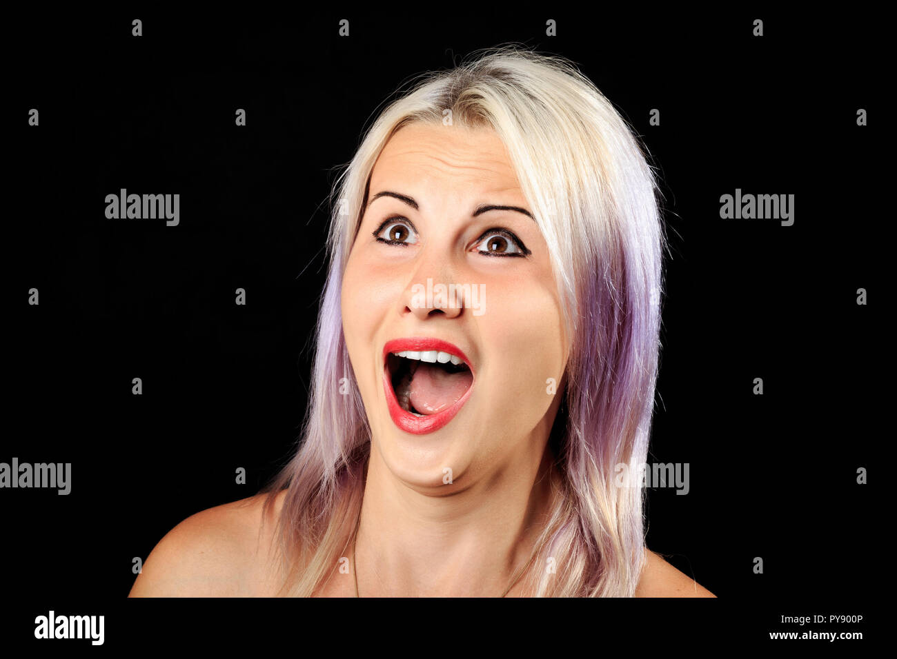 fearful female face expression, scared screaming shouting girl Stock ...