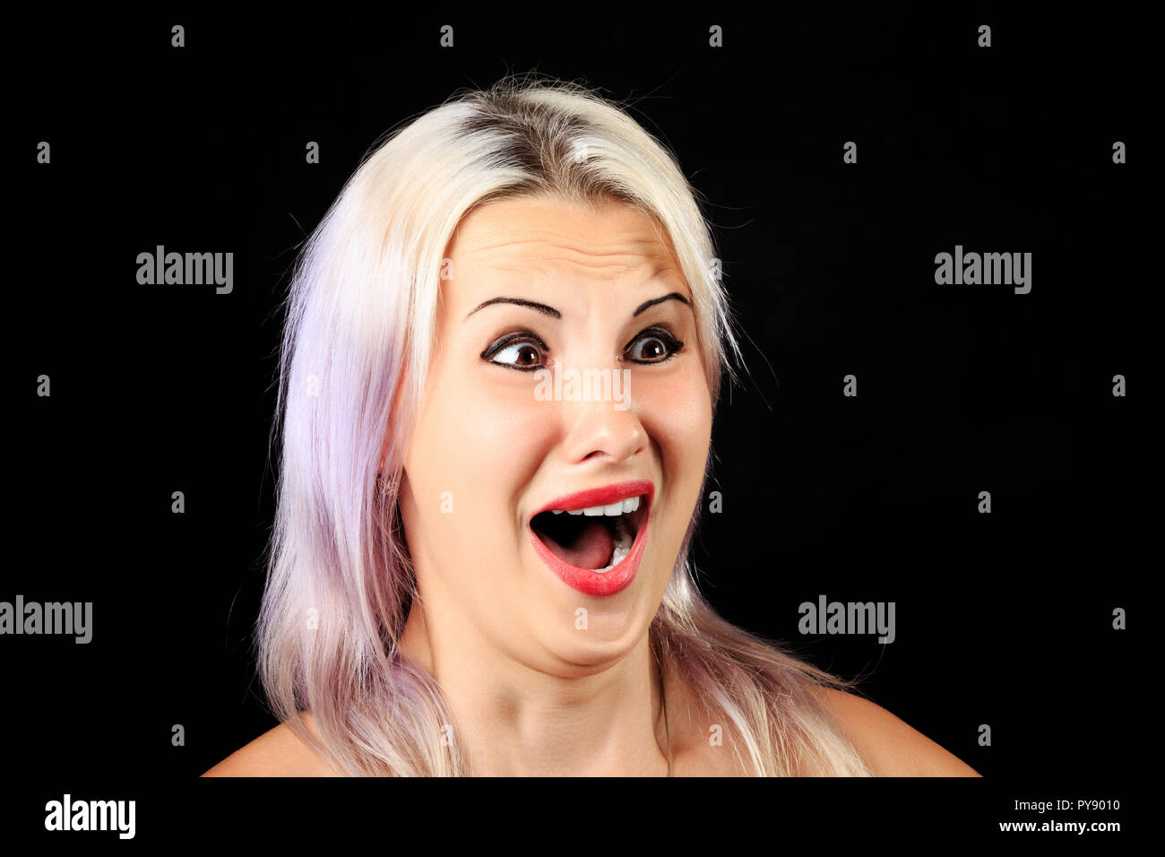 fearful female face expression, scared screaming shouting girl Stock ...