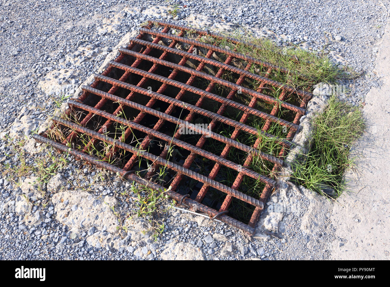 Rebar Steel grating drain cover Stock Photo - Alamy