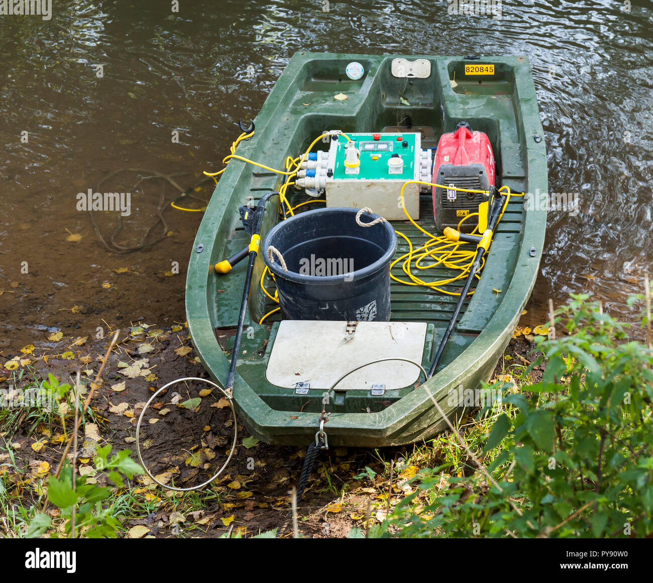 Electro fishing boat hi-res stock photography and images - Alamy