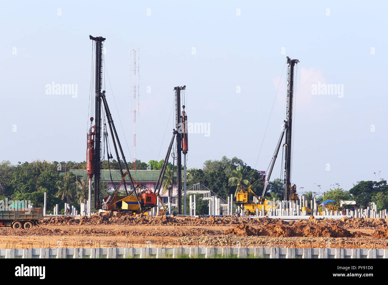 Rebar of concrete piles hi-res stock photography and images - Alamy