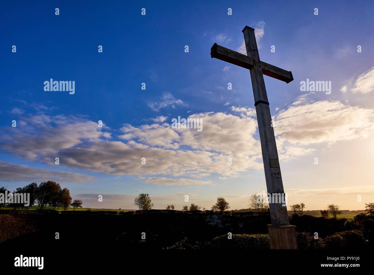 Lochnagar mine crater at La Boisselle in France Stock Photo - Alamy