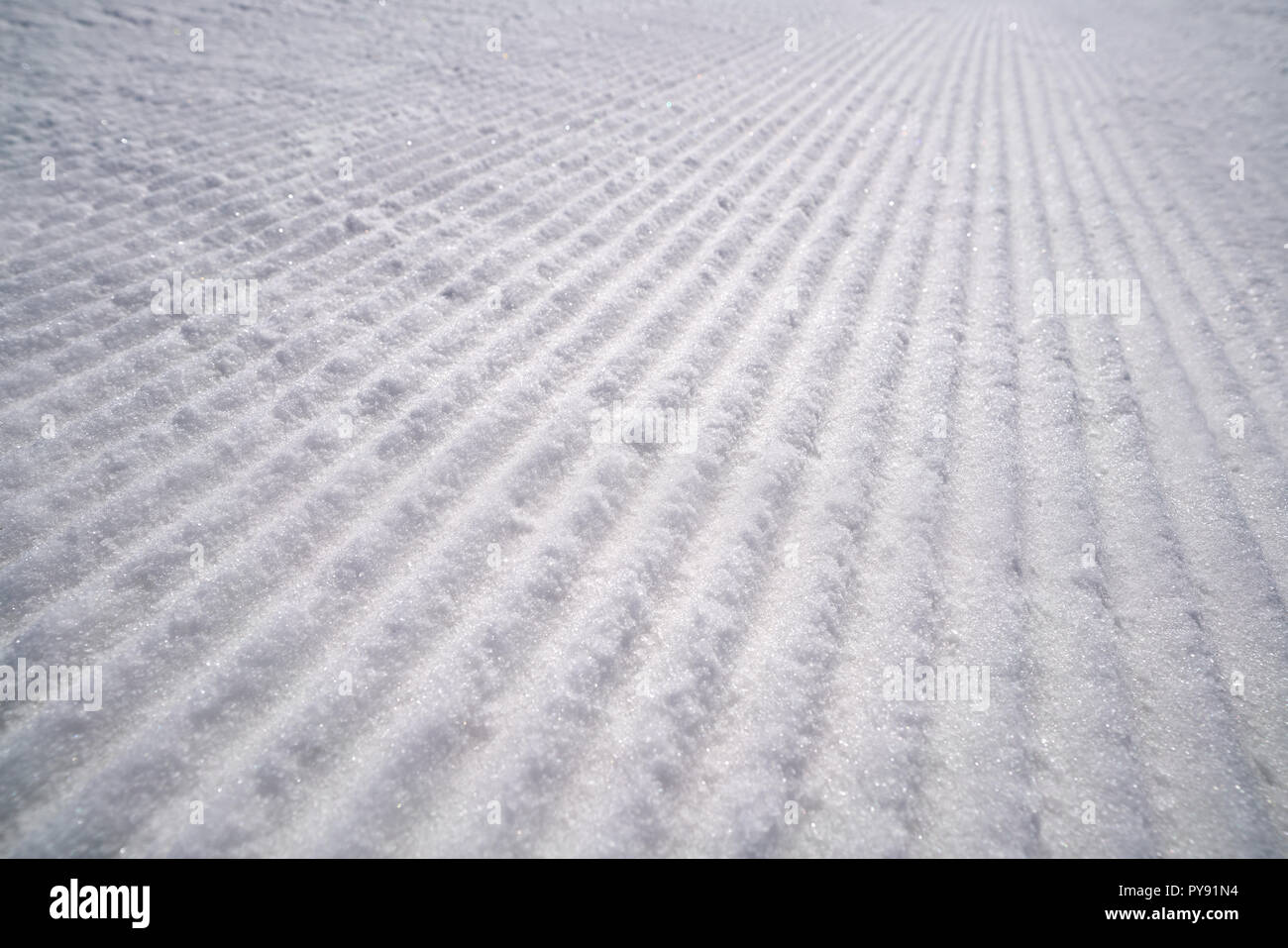 Snow texture in a ski resort of Pyrenees Stock Photo - Alamy