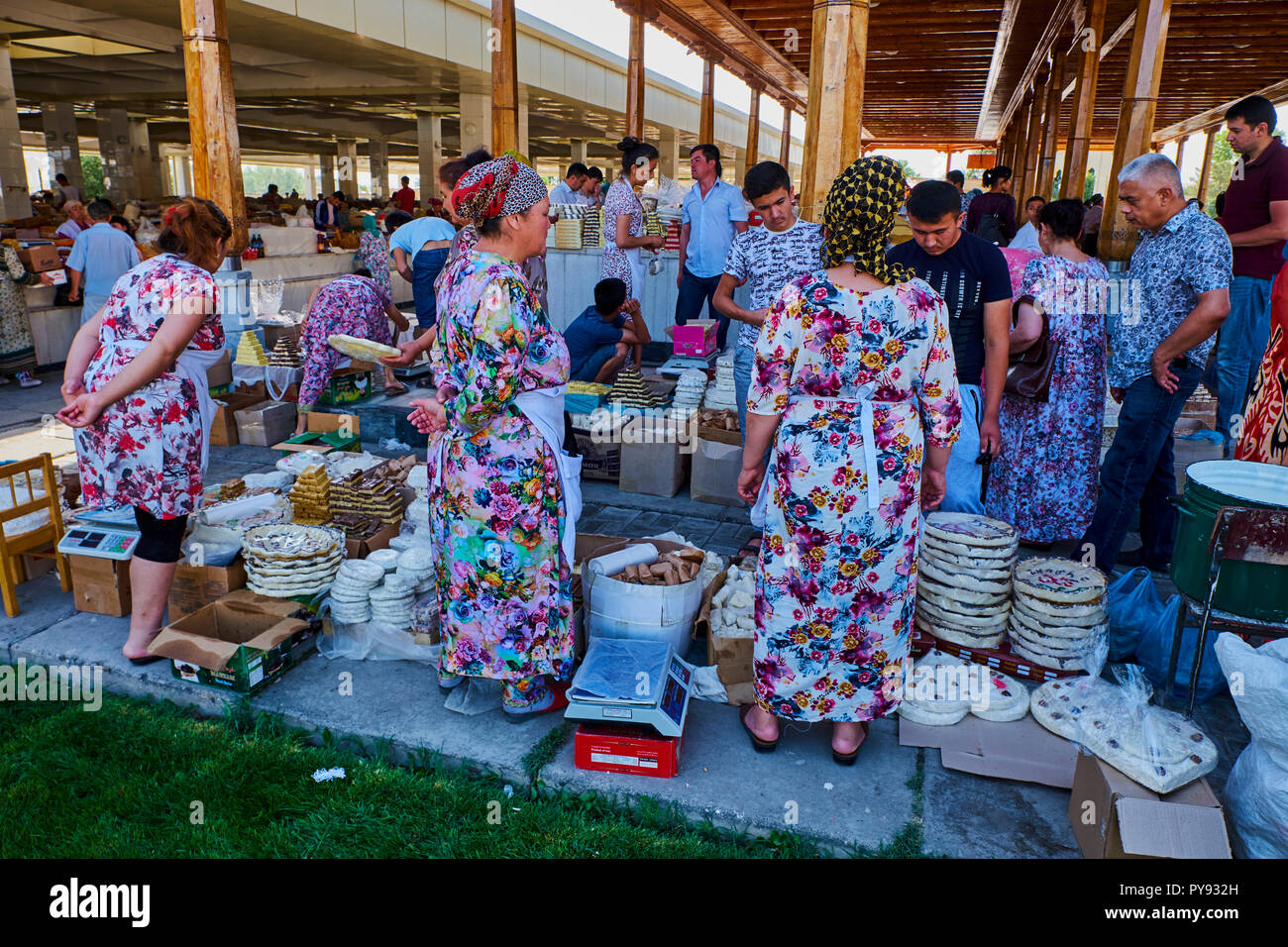 Uzbekistan, Samarkand, Unesco World Heritage, Siab bazaar Stock Photo ...