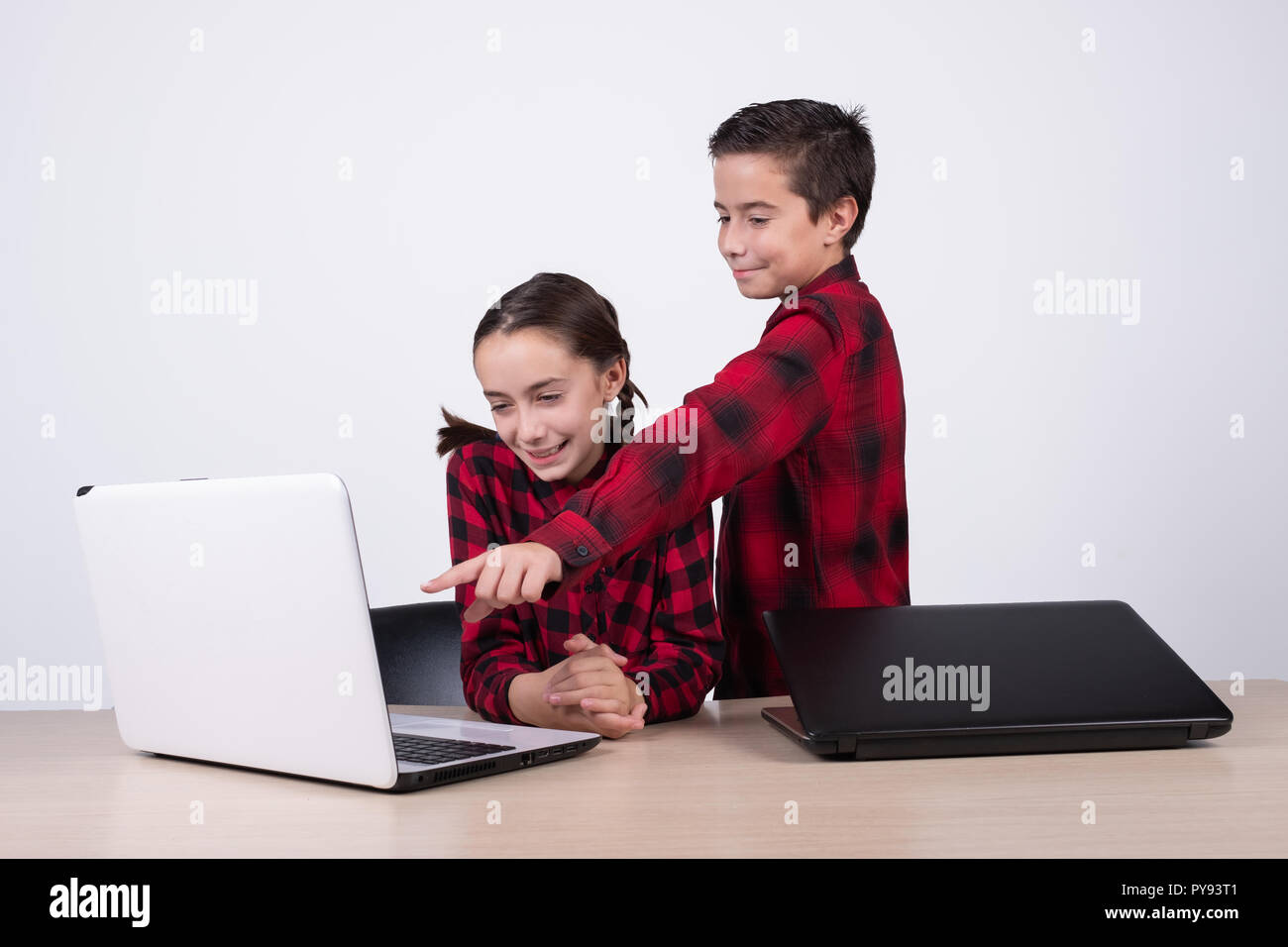 Computer globe net hi-res stock photography and images - Alamy