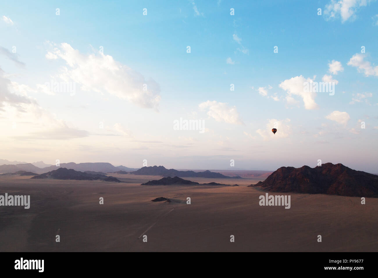Namibia travel - hot air balloon at sunrise over the Namib desert ...