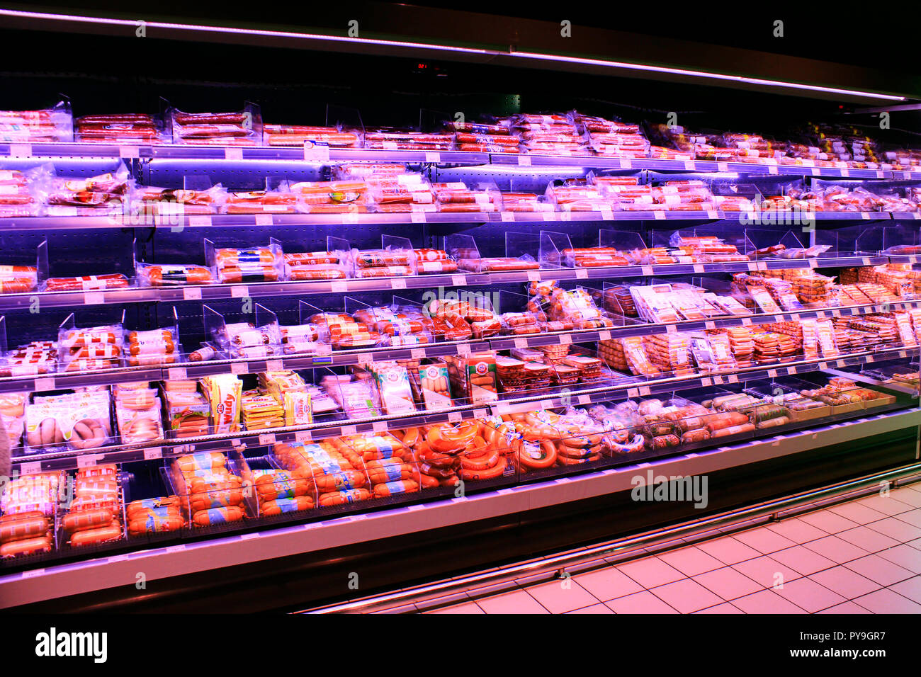 Sausage shelf supermarket hi-res stock photography and images - Alamy