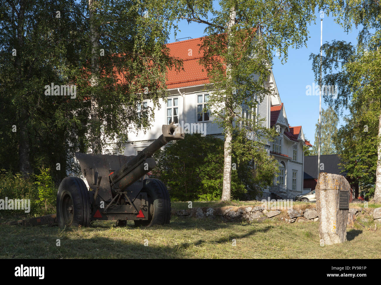 BORGSJO FORTLET, SWEDEN ON JULY 05, 2018. View of an elderly howitzer ...