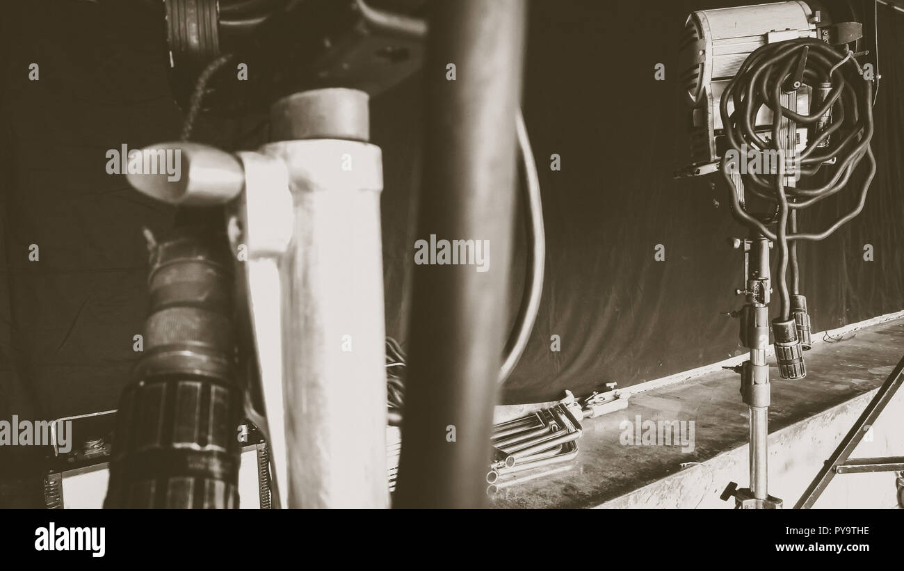 Light on Set, Professional Lighting equipment Stock Photo - Alamy