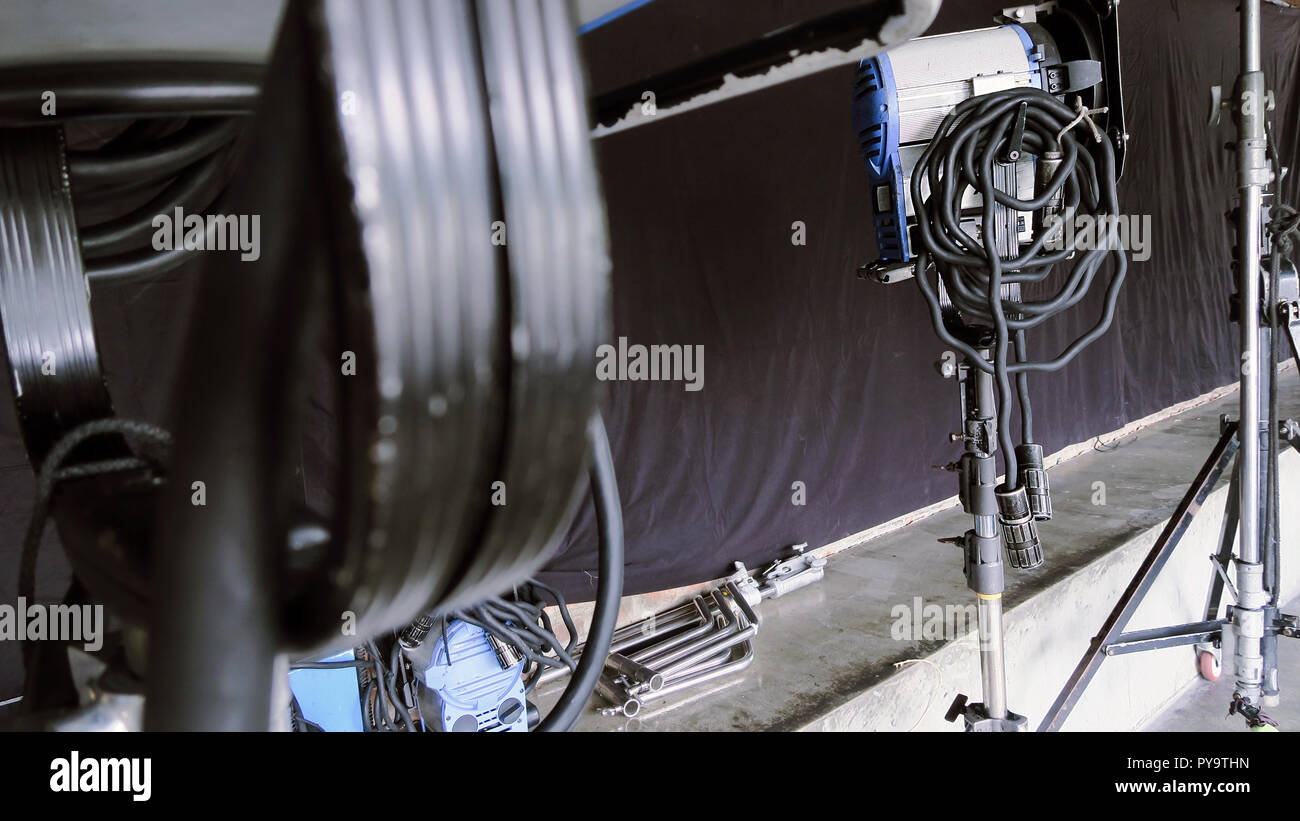 Light on Set, Professional Lighting equipment Stock Photo - Alamy