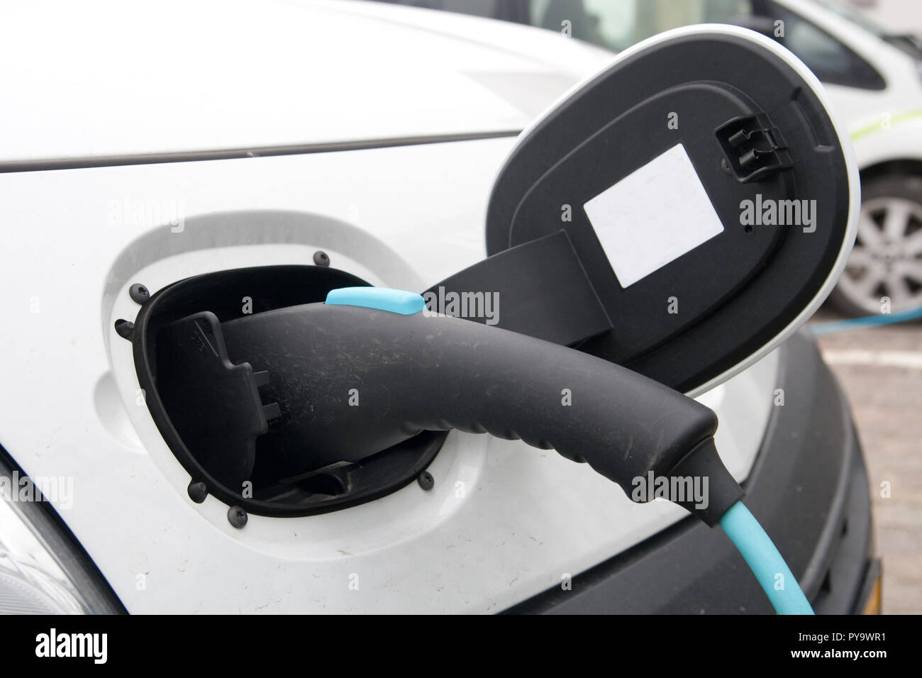 Recharged battery hi-res stock photography and images - Alamy