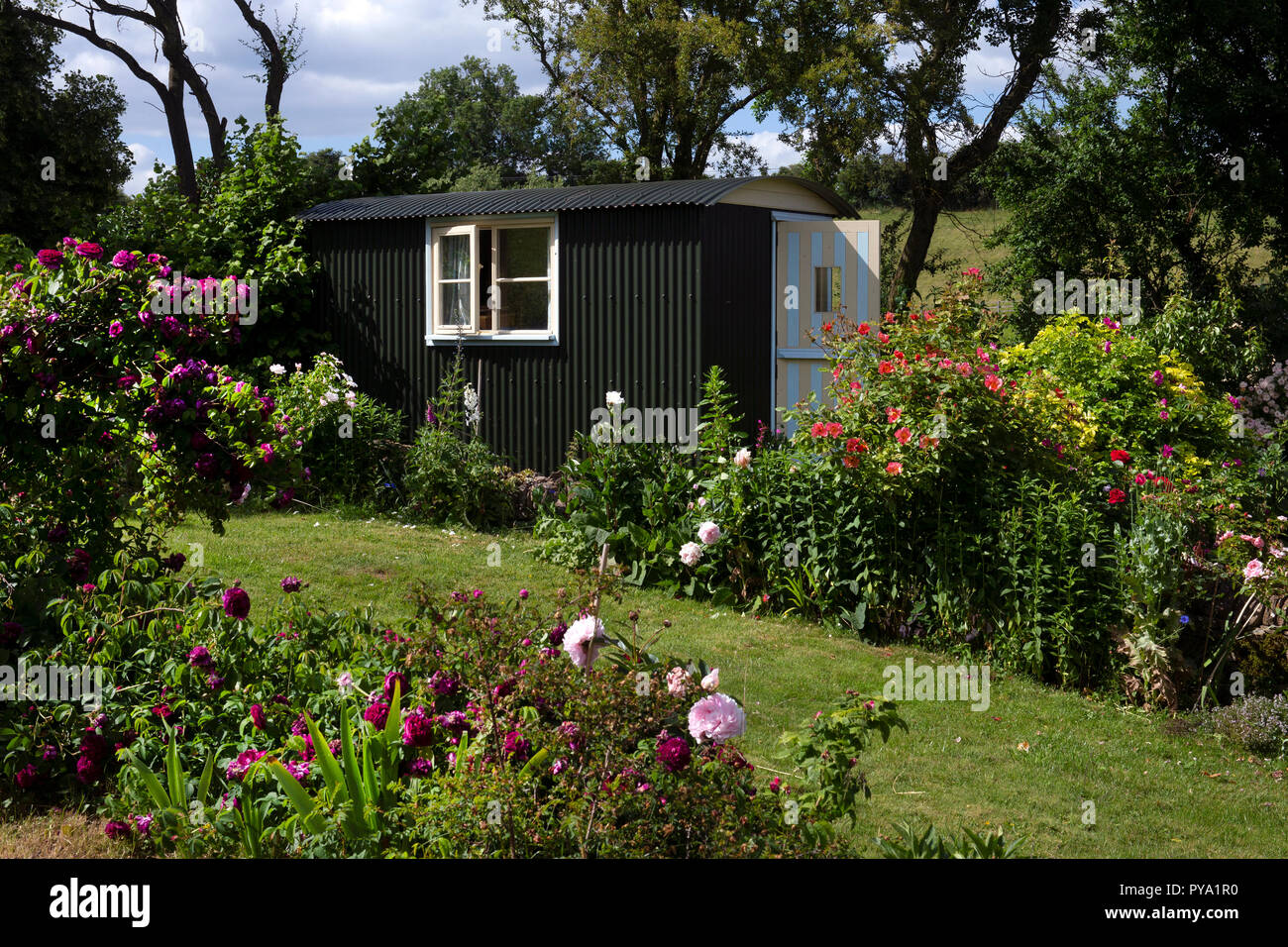 shepherds hut in English Garden,England,Europe Stock Photo - Alamy