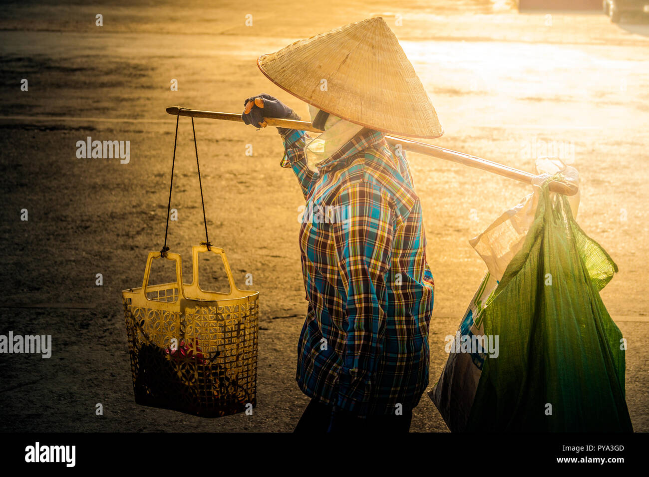 Vietnamese bamboo yoke hi-res stock photography and images - Alamy