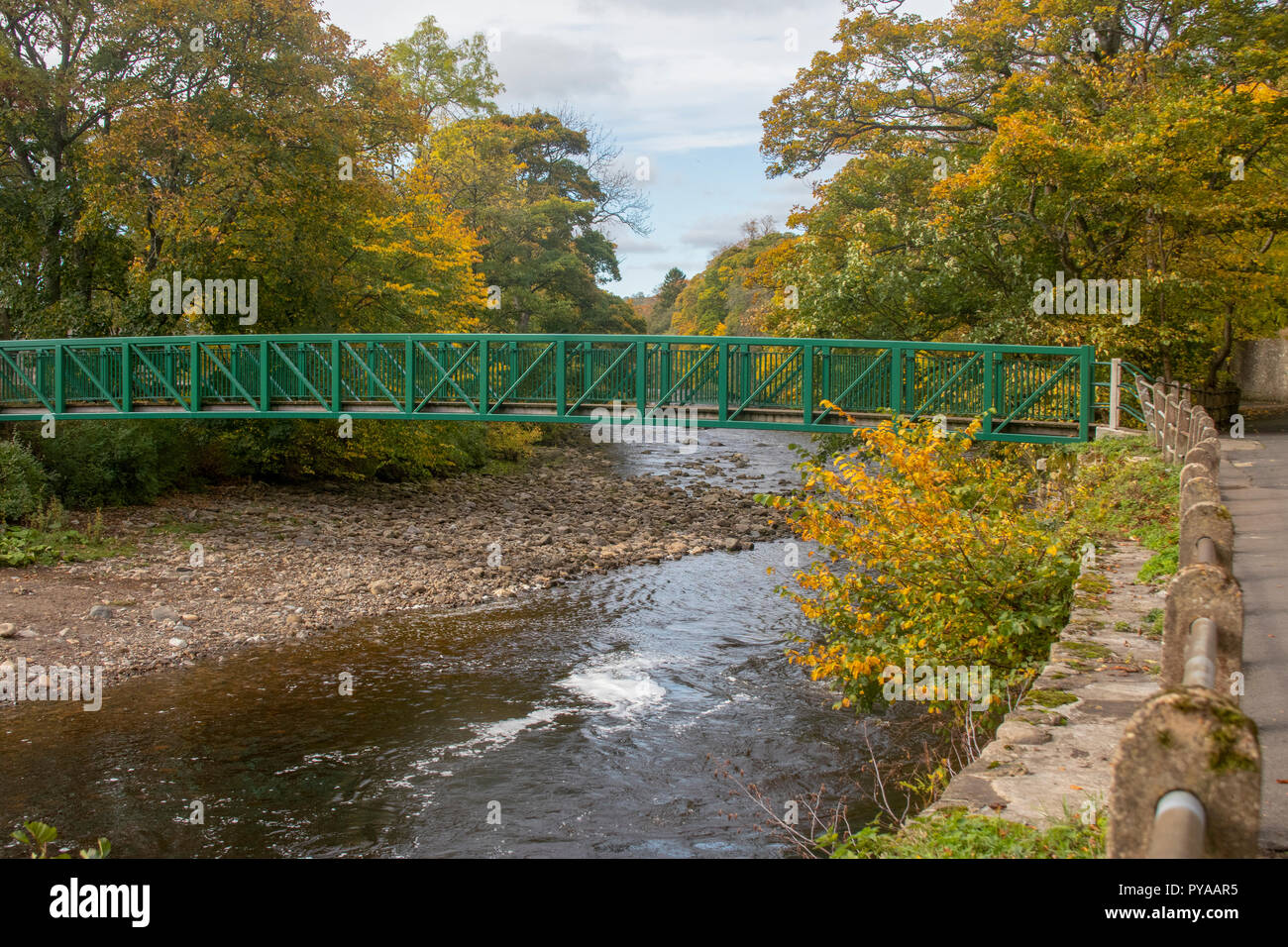 River wear view hi-res stock photography and images - Alamy
