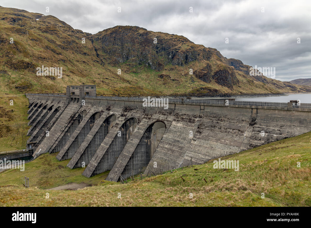 Scottish reservoir hi-res stock photography and images - Alamy