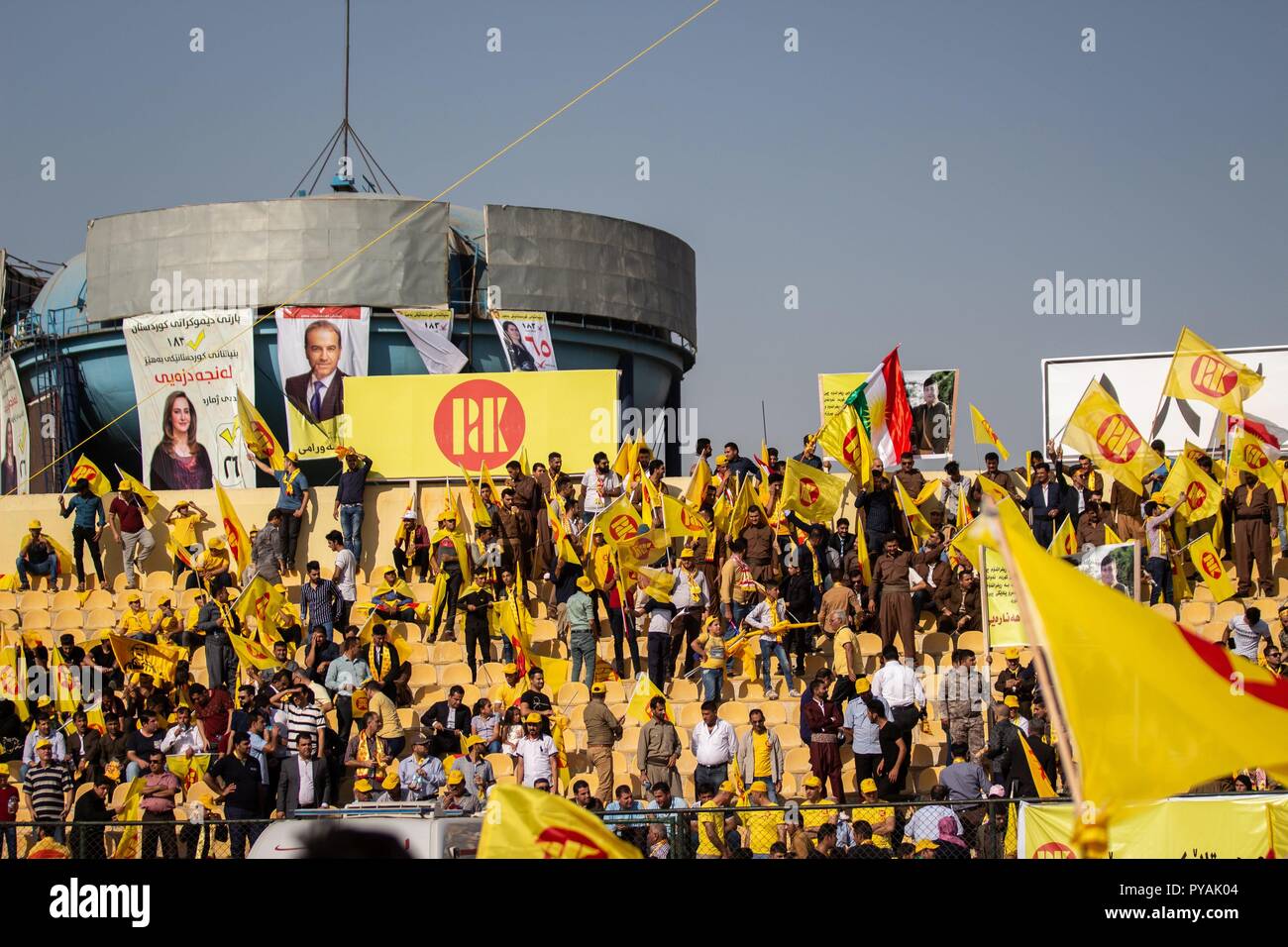 Supporters of the Democratic Party of Kurdistan (PDK) gather on 25 ...