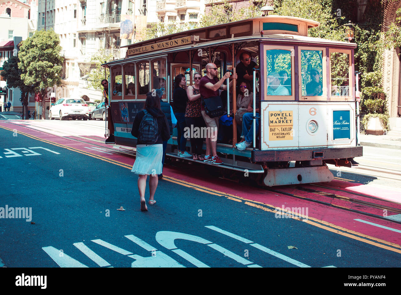 Packed cable car hi-res stock photography and images - Alamy