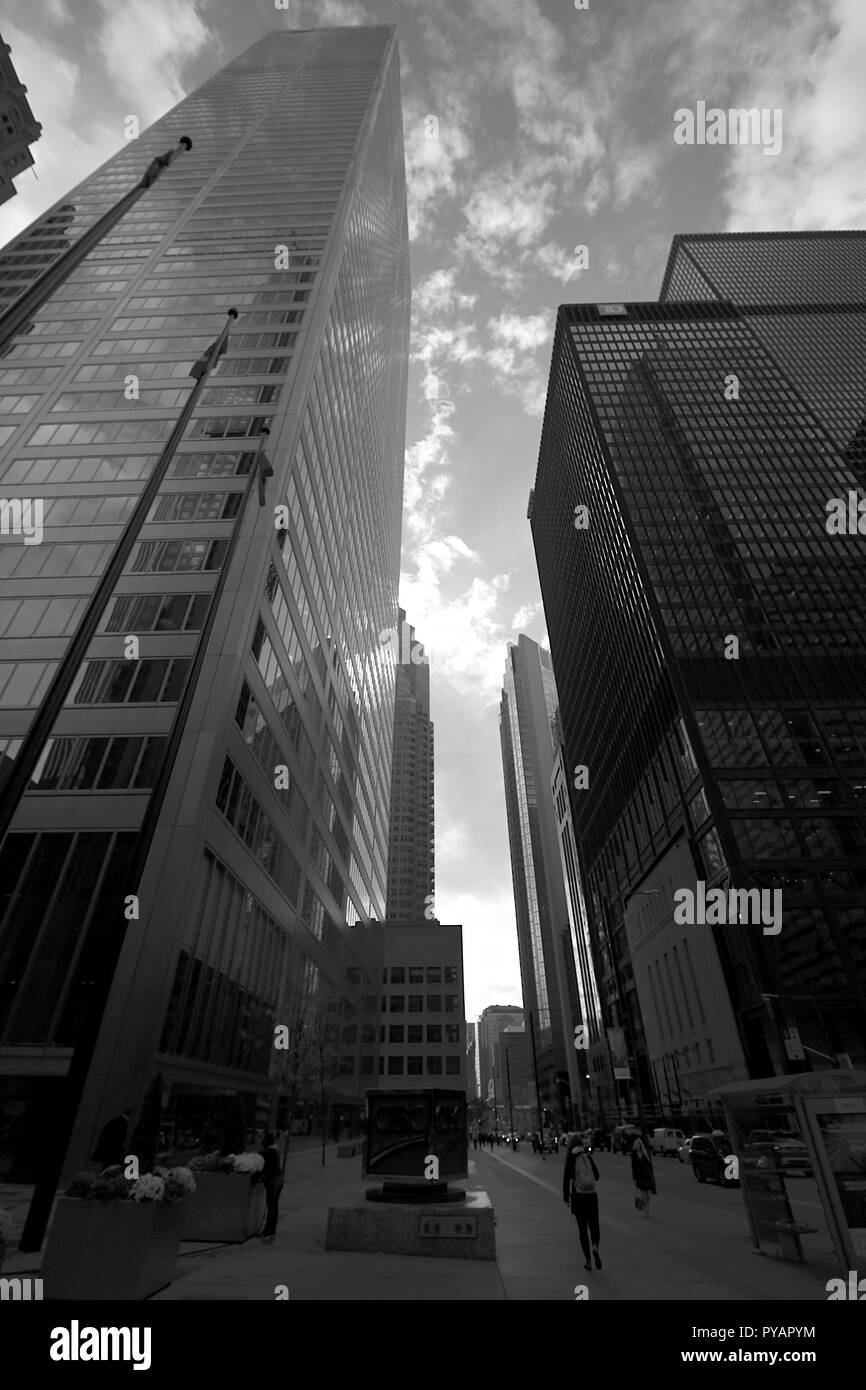 Tall modern buildings in downtown hi-res stock photography and images ...