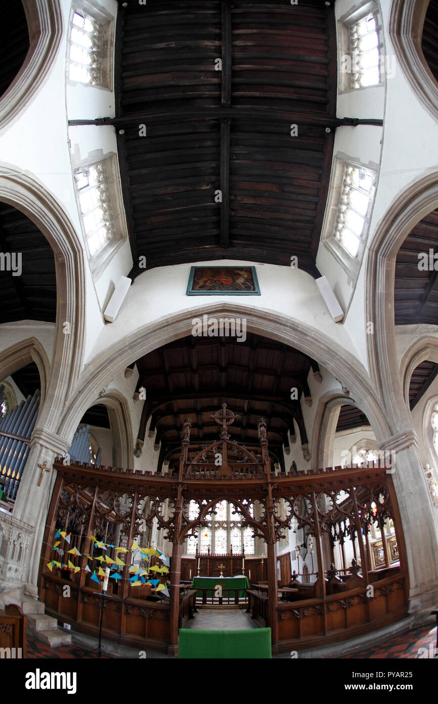 St Lawrence Church, Shelley's Close, Lechlade-on-Thames ...