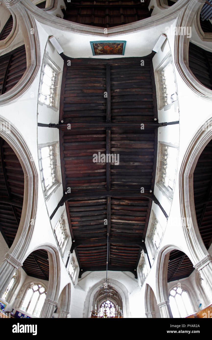 Interior church st lawrence hi-res stock photography and images - Alamy