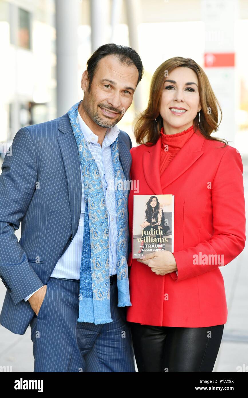 Alexander klaus stecher hi-res stock photography and images - Alamy