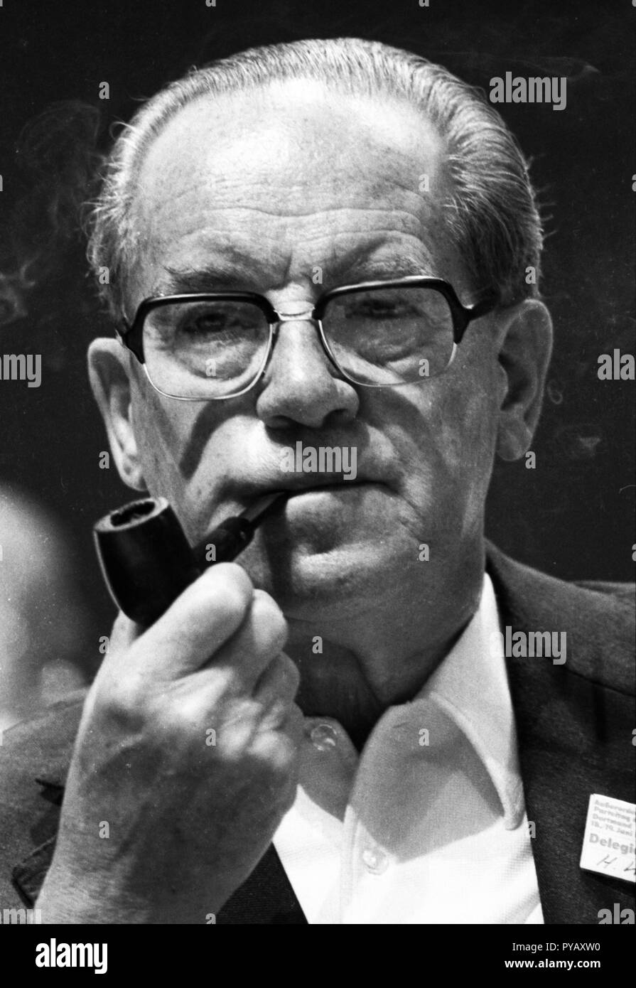 Herbert wehner hi-res stock photography and images - Alamy