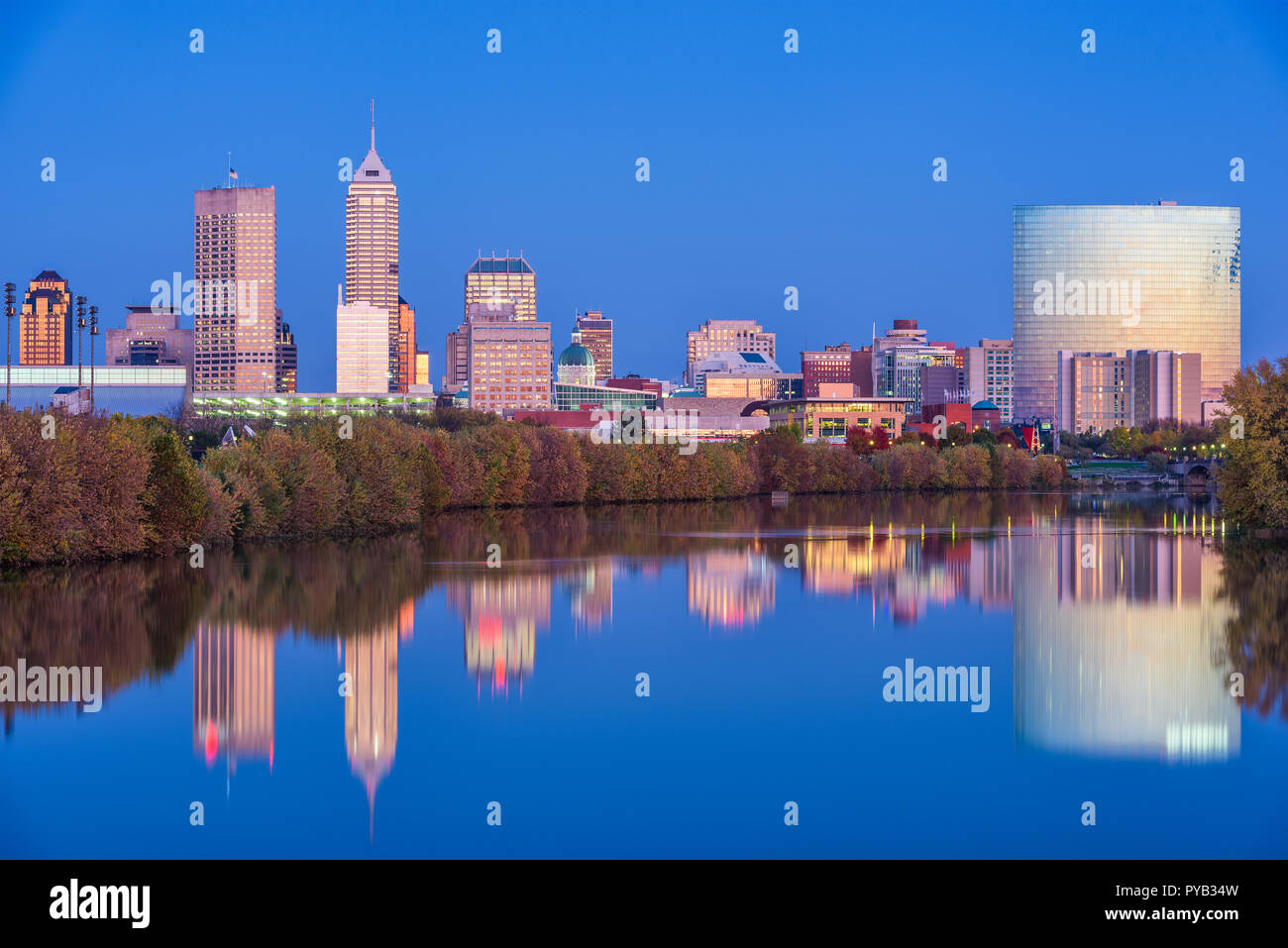 Downtown skyline white river indianapolis hi-res stock photography and ...