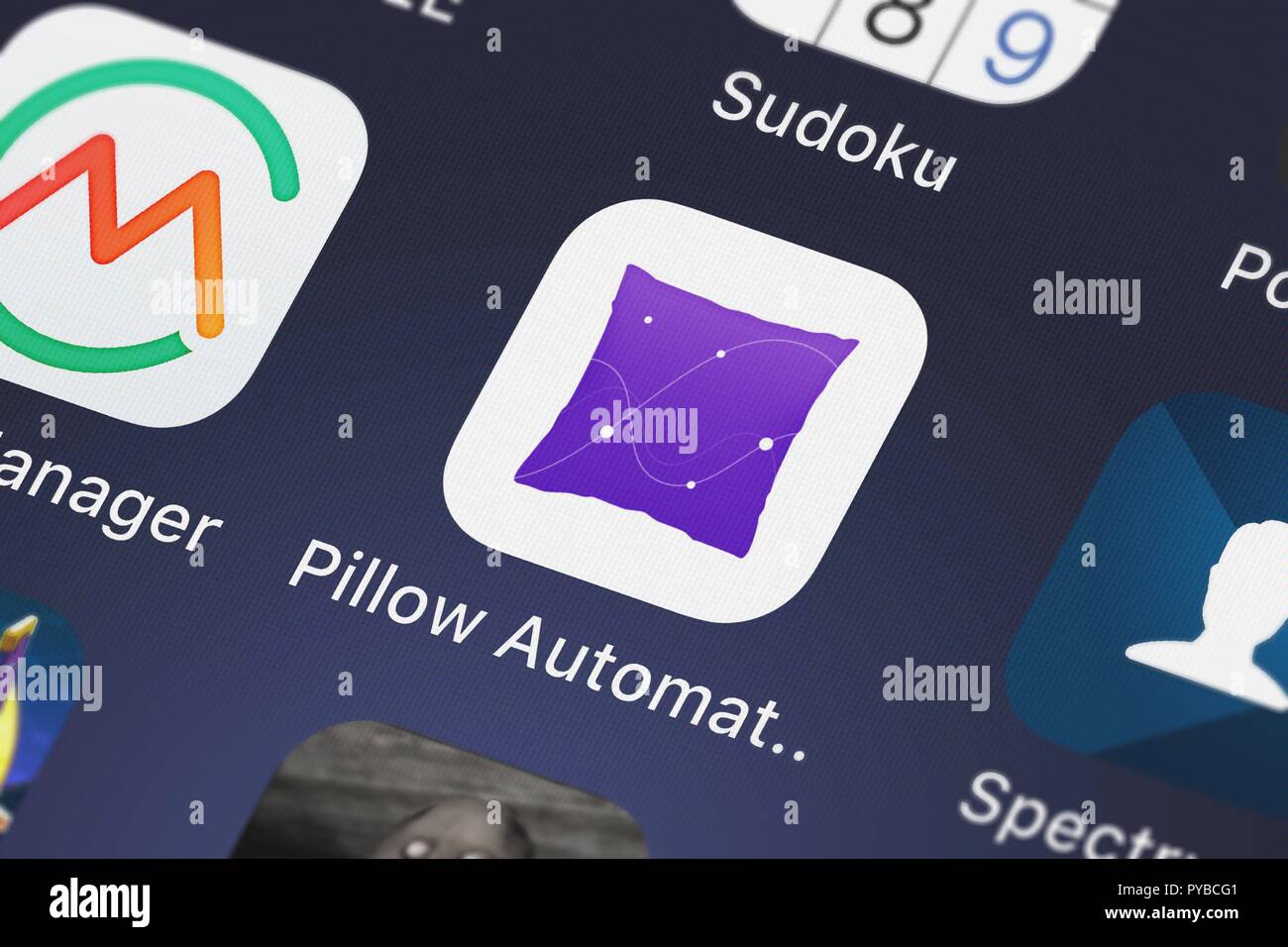 Pillow automatic sleep tracker hi-res stock photography and images - Alamy