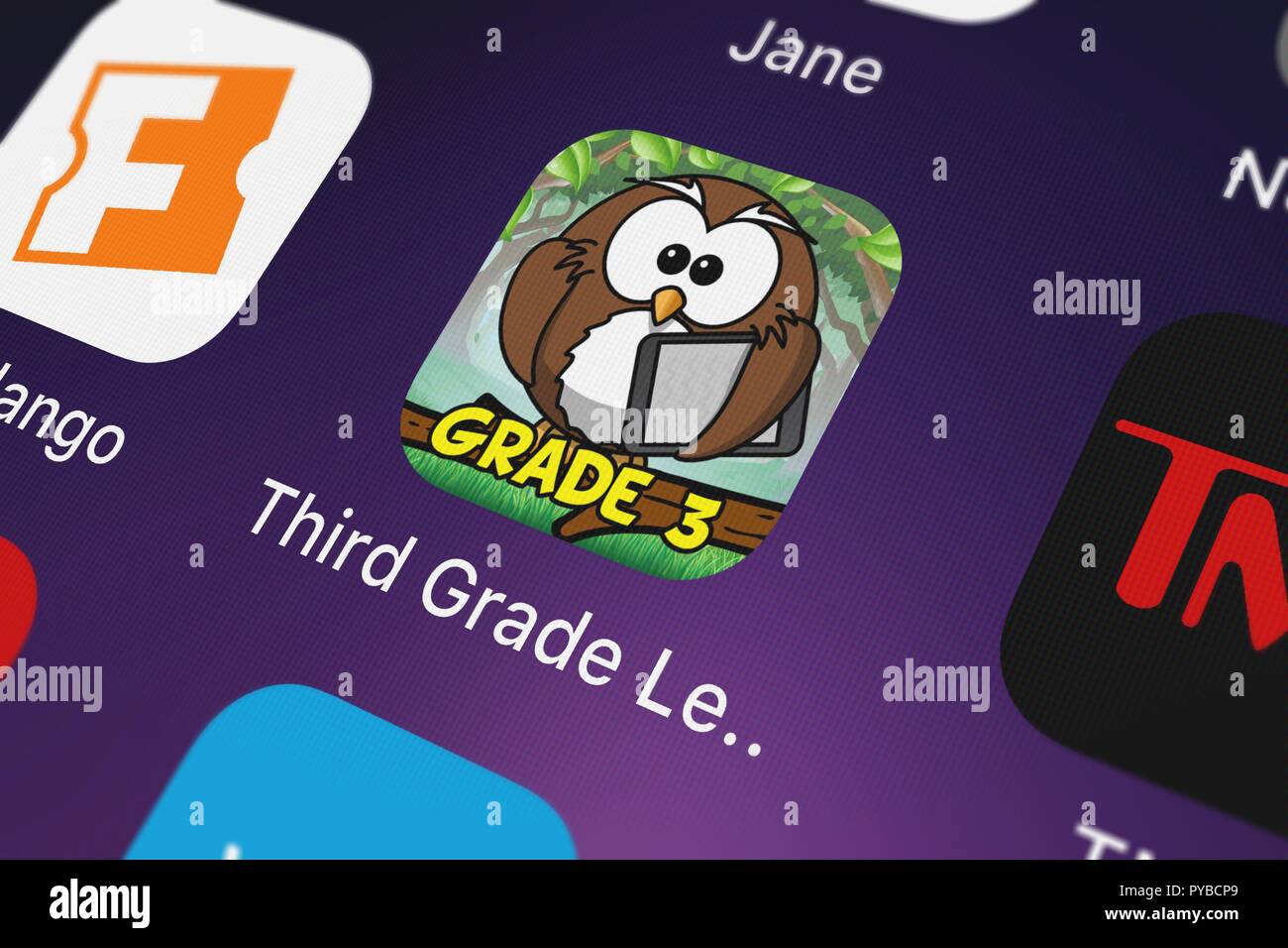 Third grade learning games hi-res stock photography and images - Alamy