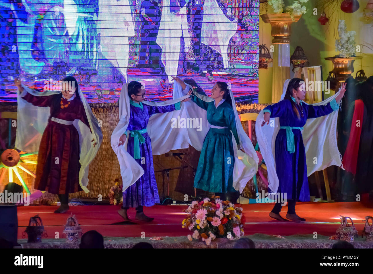 Srinagar, India. 26 October 2018. Kashmiri artists are seen performing ...