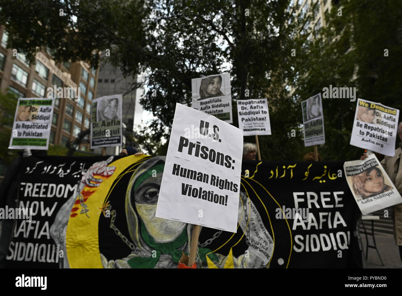 Human rights violations hi-res stock photography and images - Alamy