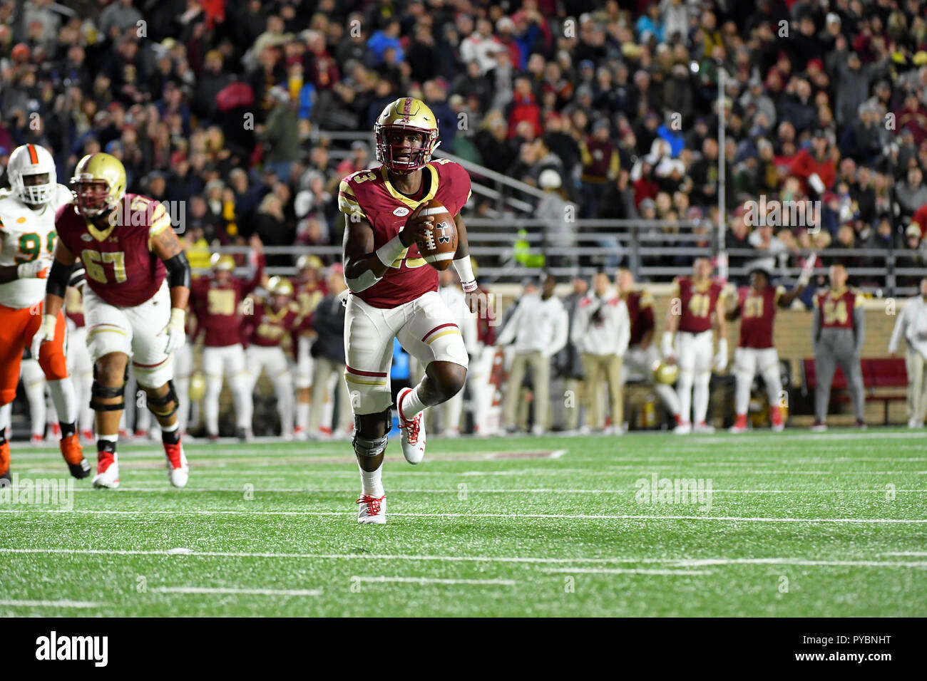 Chestnut Hill, Mass. 26th Oct, 2018. Boston College Eagles quarterback ...