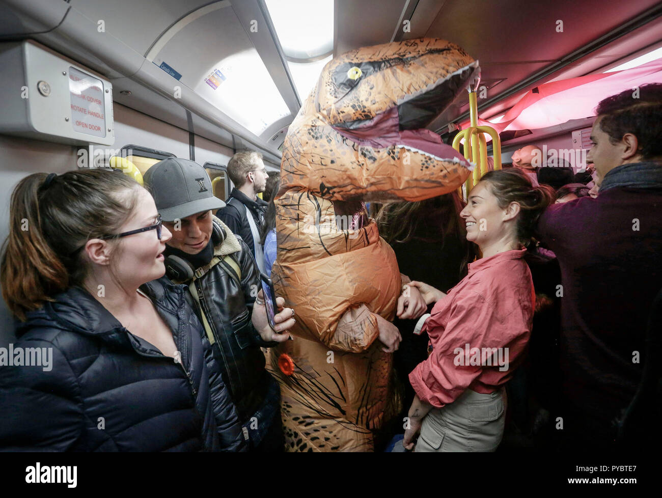 Subway party hi-res stock photography and images - Alamy