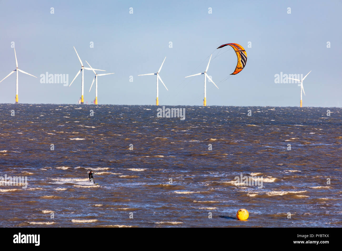 Stong wind and seas hi-res stock photography and images - Alamy