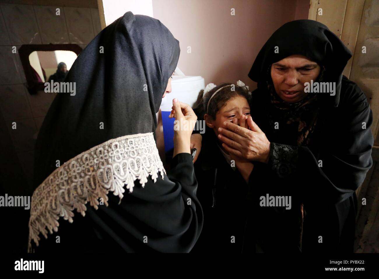 Khan Younis, Gaza Strip, Palestinian Territory. 27th Oct, 2018 ...