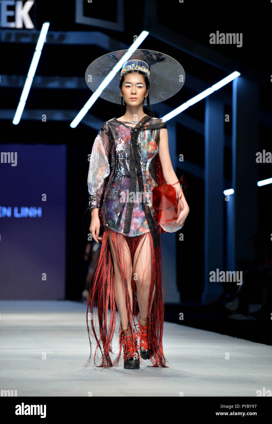 Hanoi, Vietnam. 26th Oct, 2018. A model presents a creation of ...