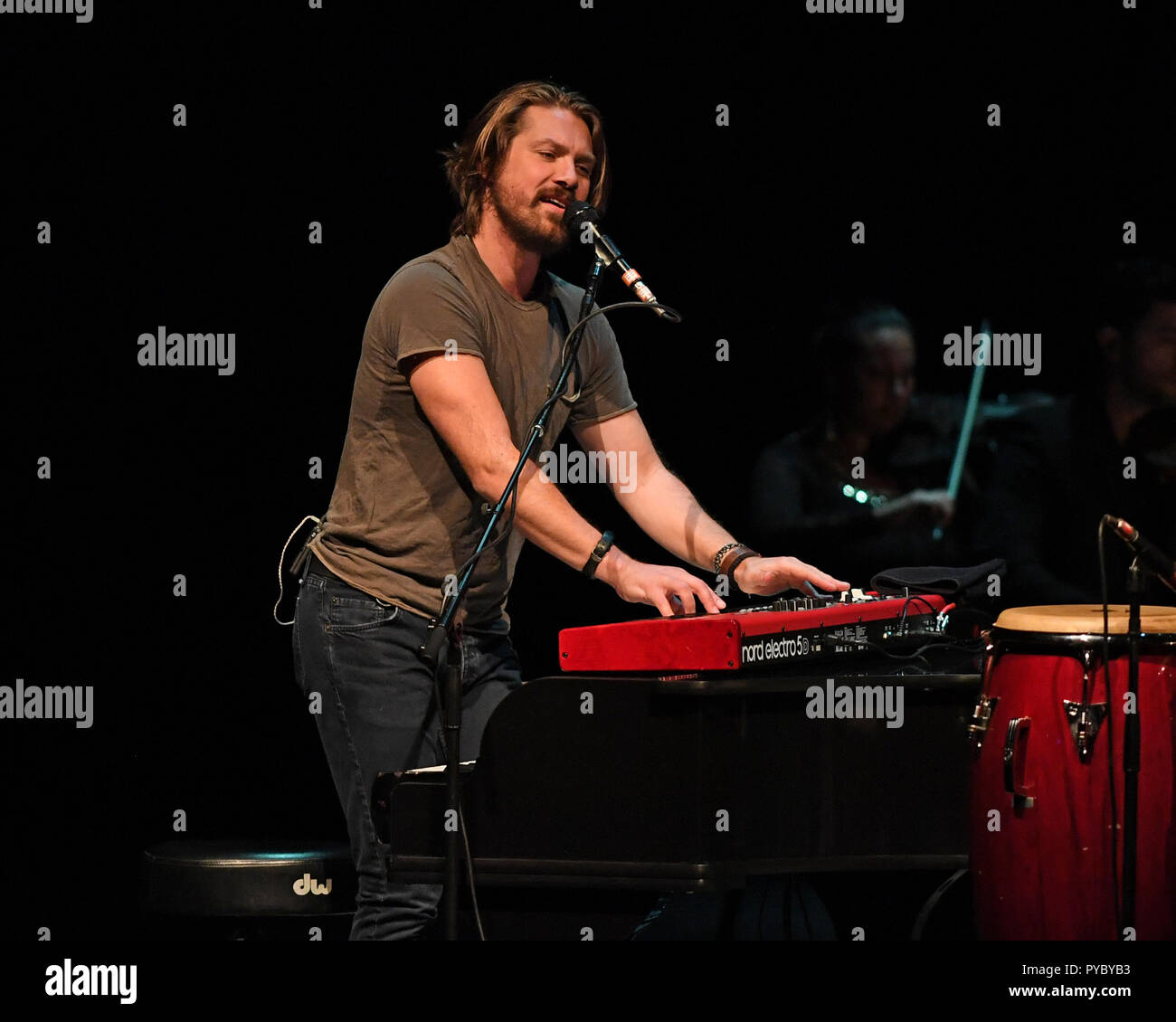 Theory performs hi-res stock photography and images - Alamy