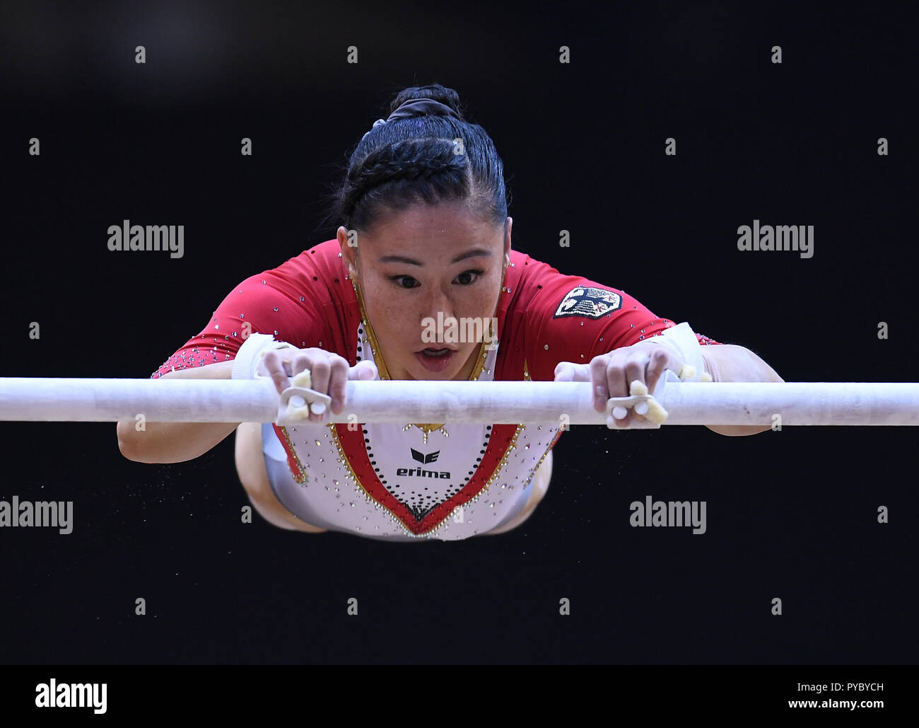 Doha, Katar. 27th Oct, 2018. Kim Bui (Germany/Stuttgart) at the uneven ...