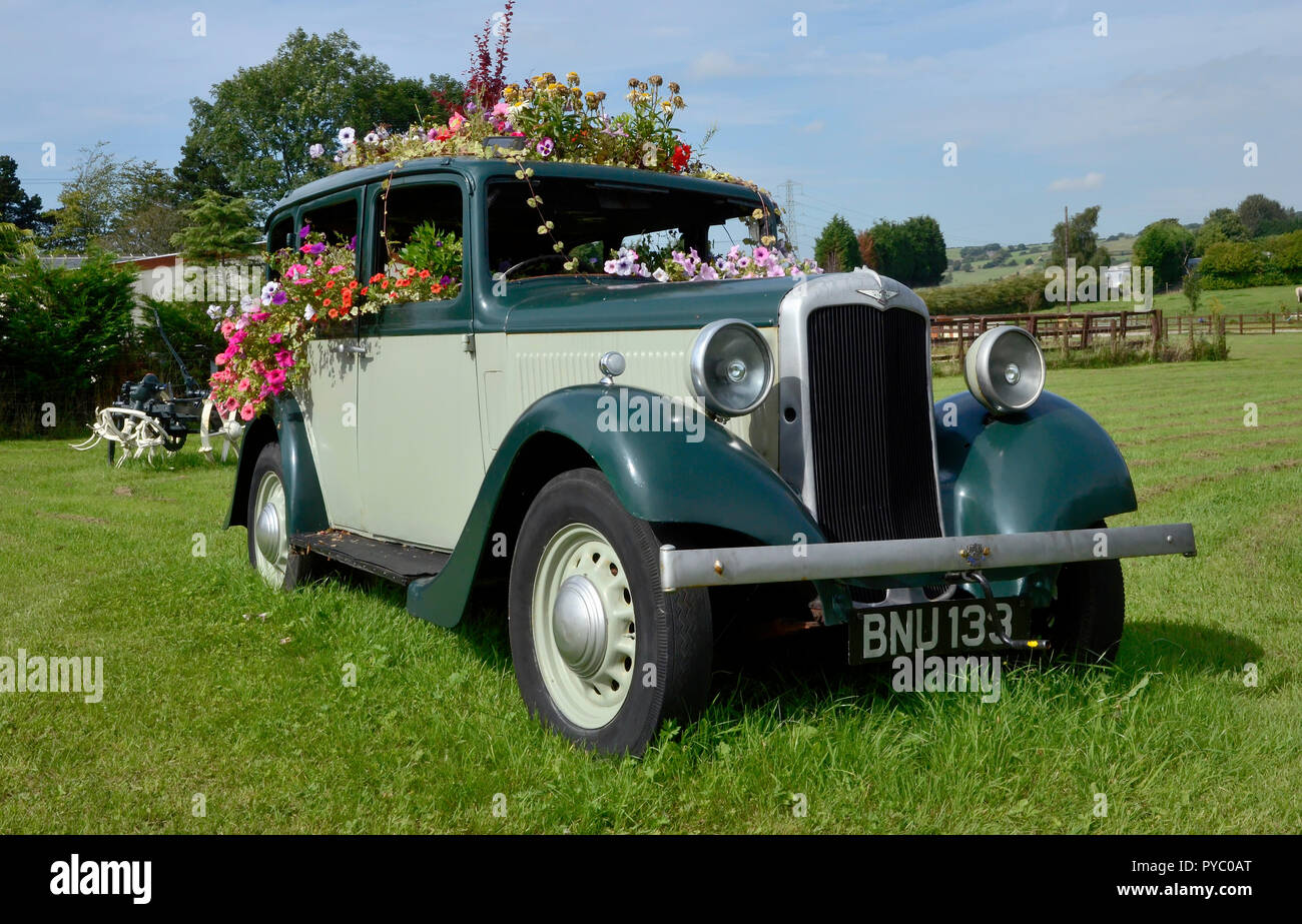 Hillman minx classic car england hi-res stock photography and images ...
