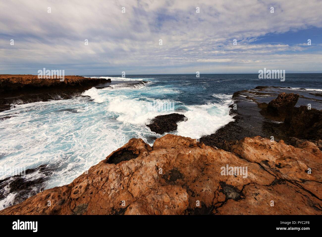 Rugged Australian Coastline, Quobba, The Gascoyne, Western Australia ...