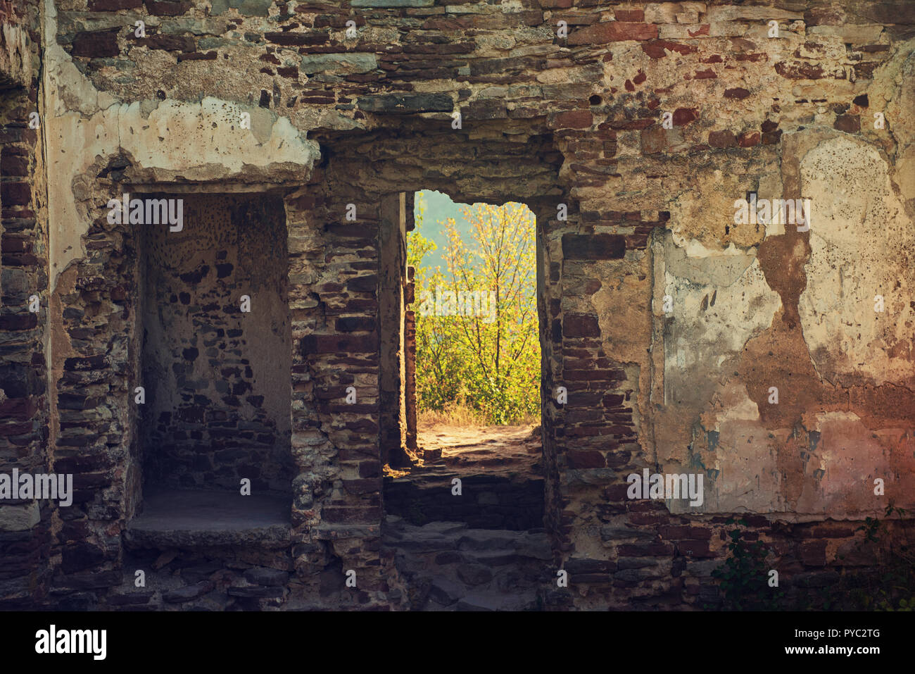 Concrete breach hi-res stock photography and images - Alamy