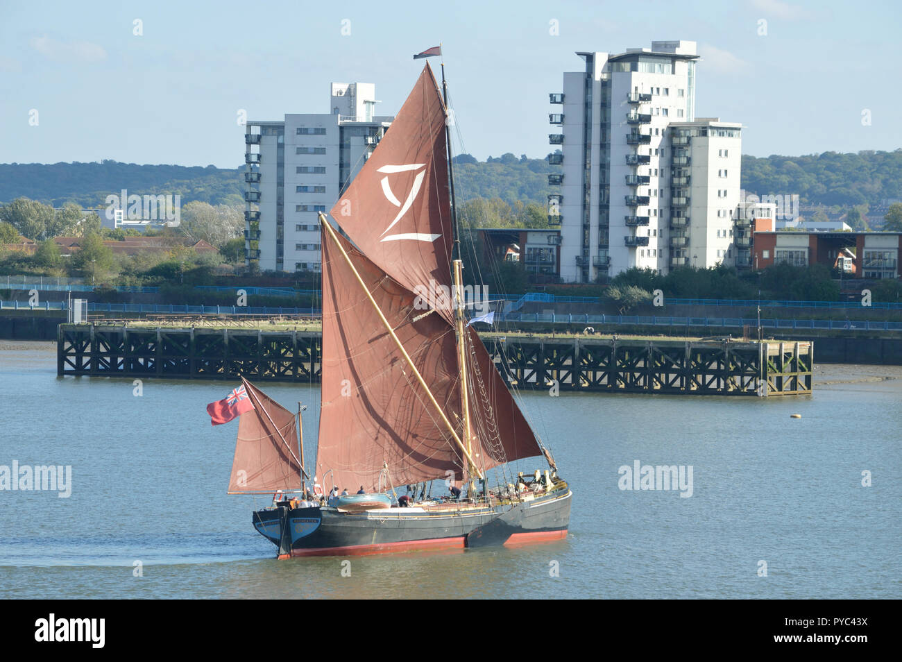 Thames sailing barge seen hi-res stock photography and images - Alamy