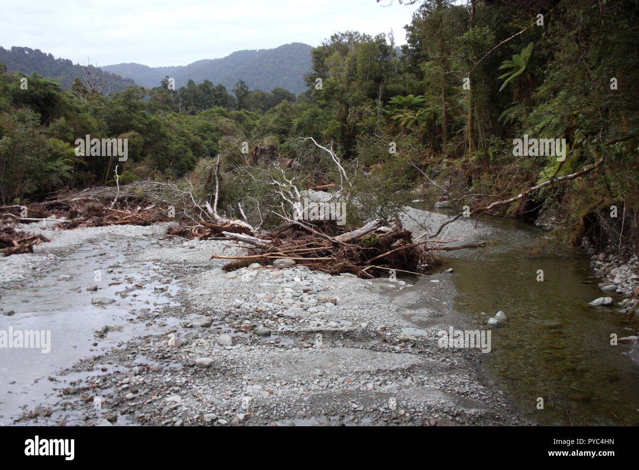 Wood blocking hi-res stock photography and images - Alamy