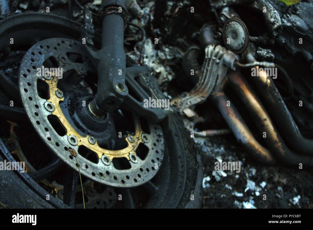 Burnt rubber hi-res stock photography and images - Alamy