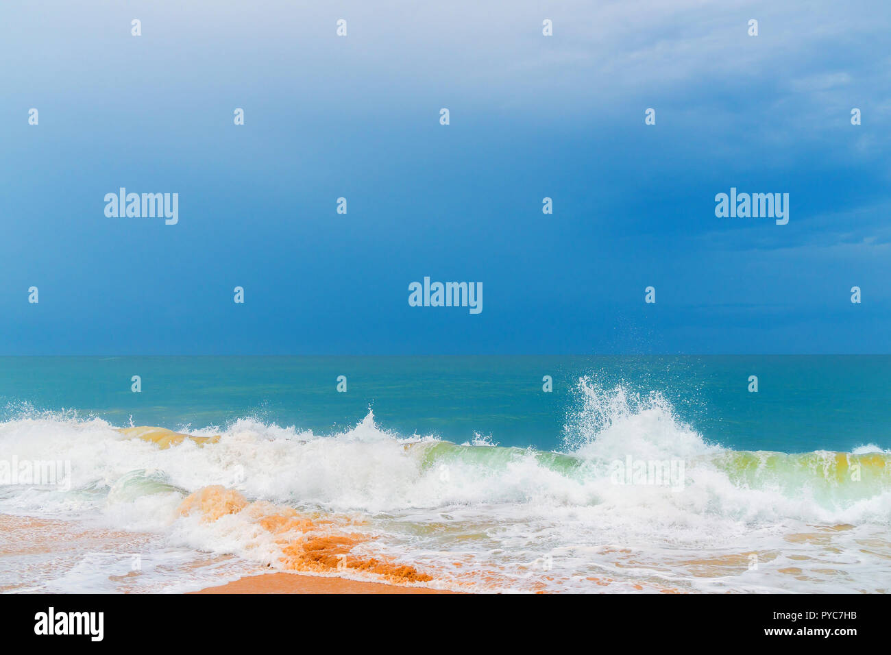 Closeup sea waves foam running hi-res stock photography and images - Alamy